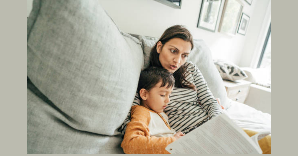 8 Effective & Engaging Storytelling Techniques For Teachers - PiggyRide